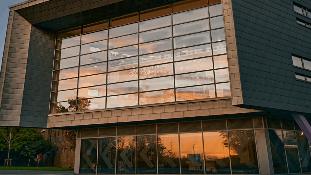 Become part of something bigger | Northbrook College